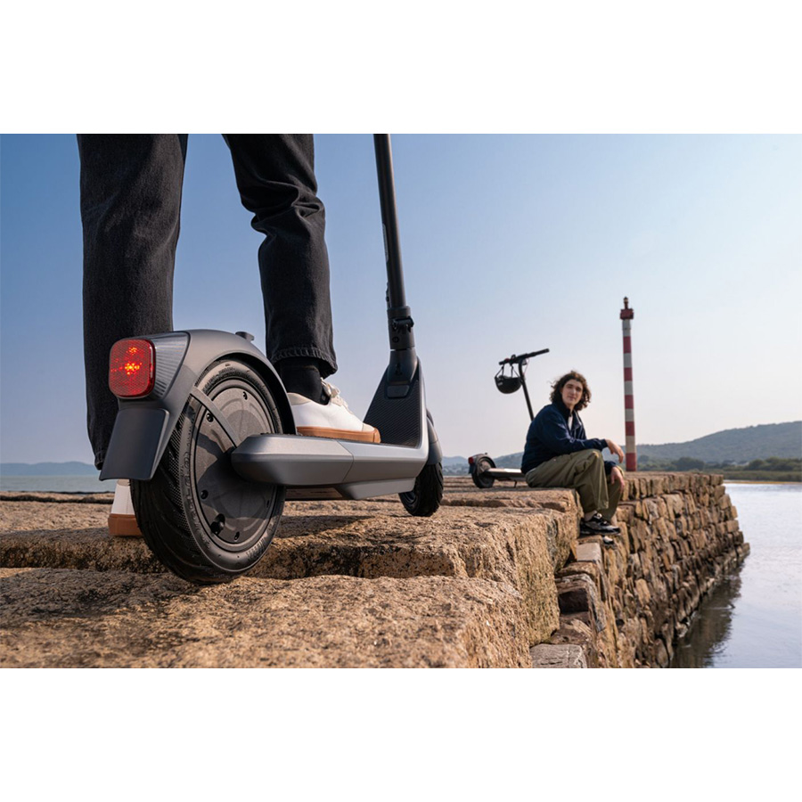 Segway Ninebot Kickscooter E2 PRO - Genelec d.o.o. - Online Trgovina ...