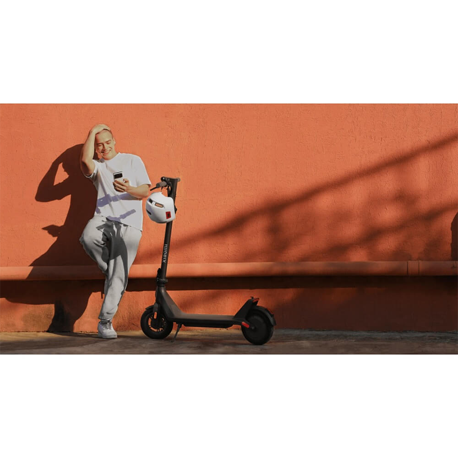 Xiaomi Electric Scooter 4 Lite (2nd Gen) BHR8052GL - Genelec d.o.o ...